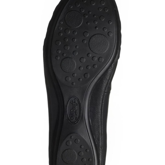 Eurosoft | Shoes | Eurosoft Shaina Black Ballet Flat | Poshmark